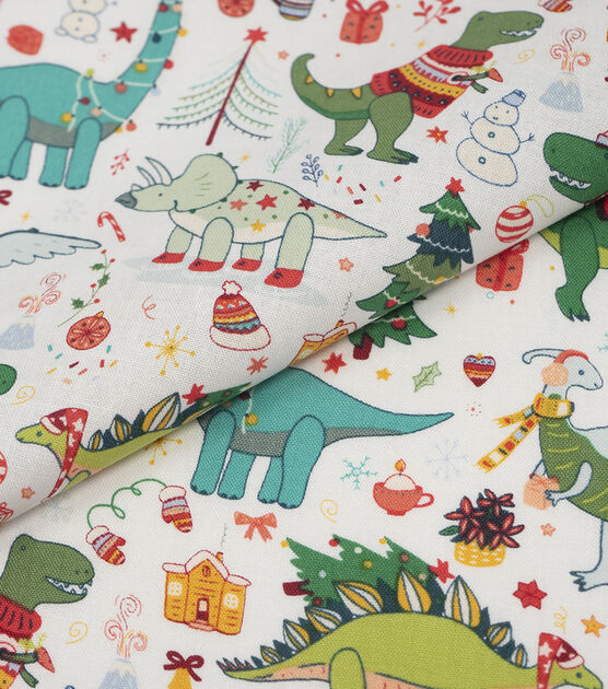 Singer 18 X 21 Festive Dinosaur Christmas Cotton Fabric Quarter 1pc