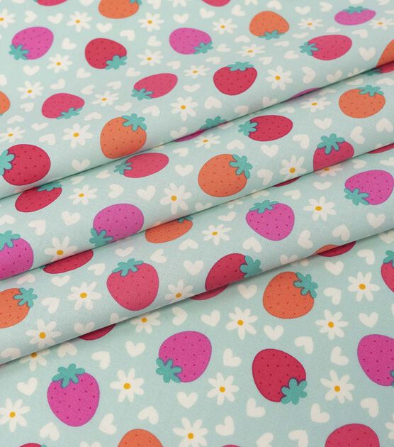 Singer 18 X 21 Strawberries And Floral Cotton Fabric Quarter 1pc Joann