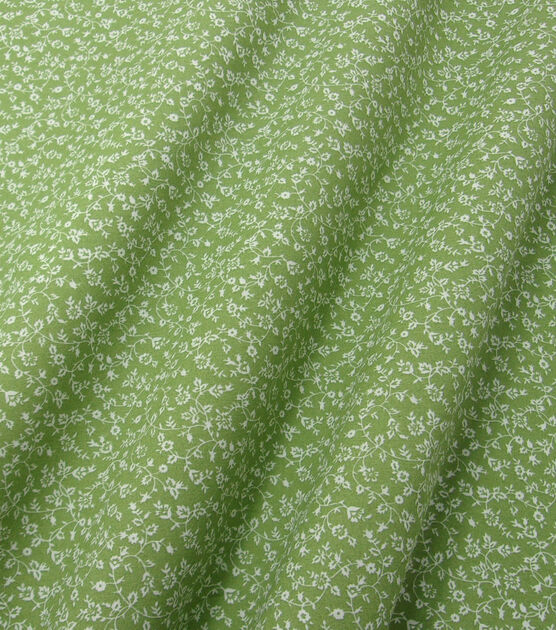 Floral Vines On Celery Green Quilt Cotton Fabric By Quilters Showcase