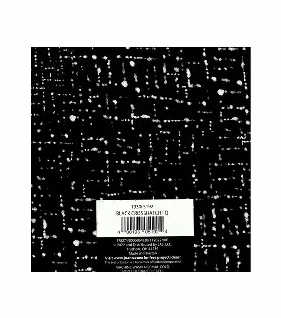 18 X 21 Black Crosshatch Cotton Fabric Quarter 1pc By Keepsake Calico